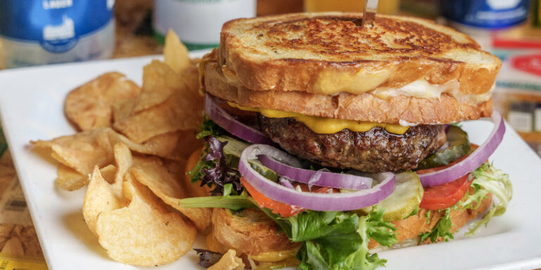 Cold Beers & Cheeseburgers Menu | Sports Bar | Burger Restaurant